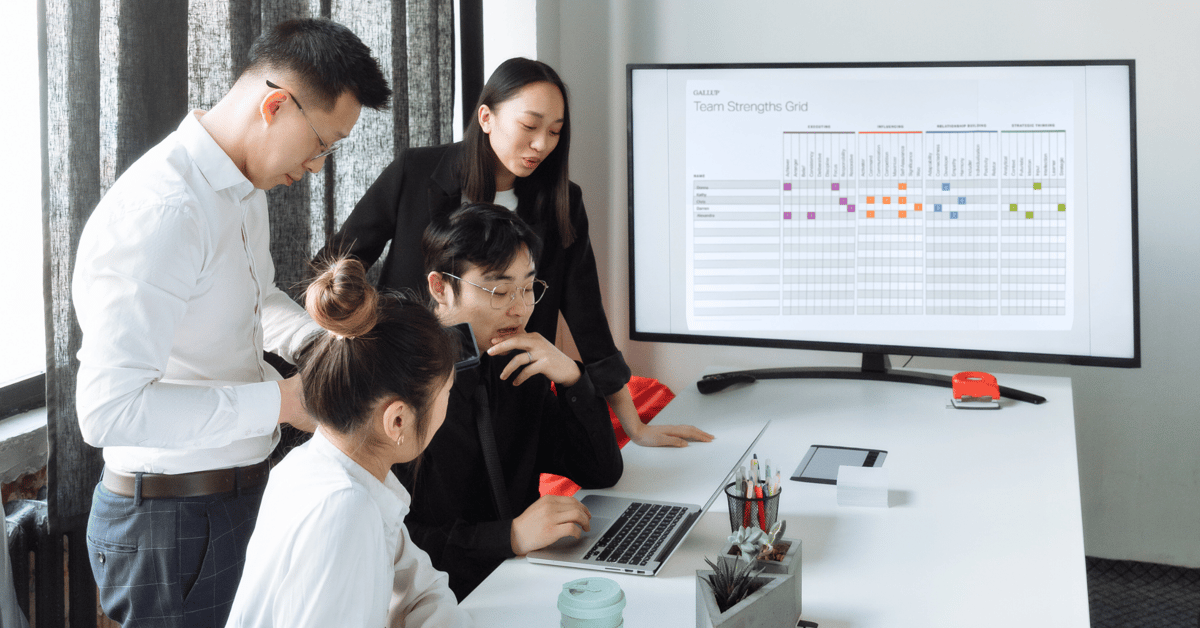 How to Use the Team Grid to Spark Better Conversations at Work
